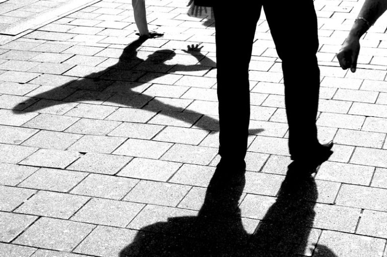 # 6 SIEGFRIED HANSEN, Hamburg Street Photographer | Leica Liker